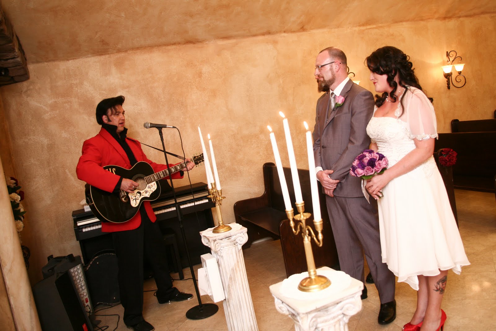 Elvis is in the Chapel!!!